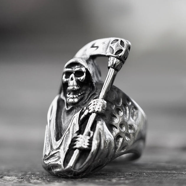skull sickles